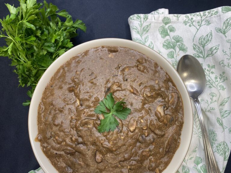 Oil Free Mushroom Gravy. | Healthy Cooking with Shayda